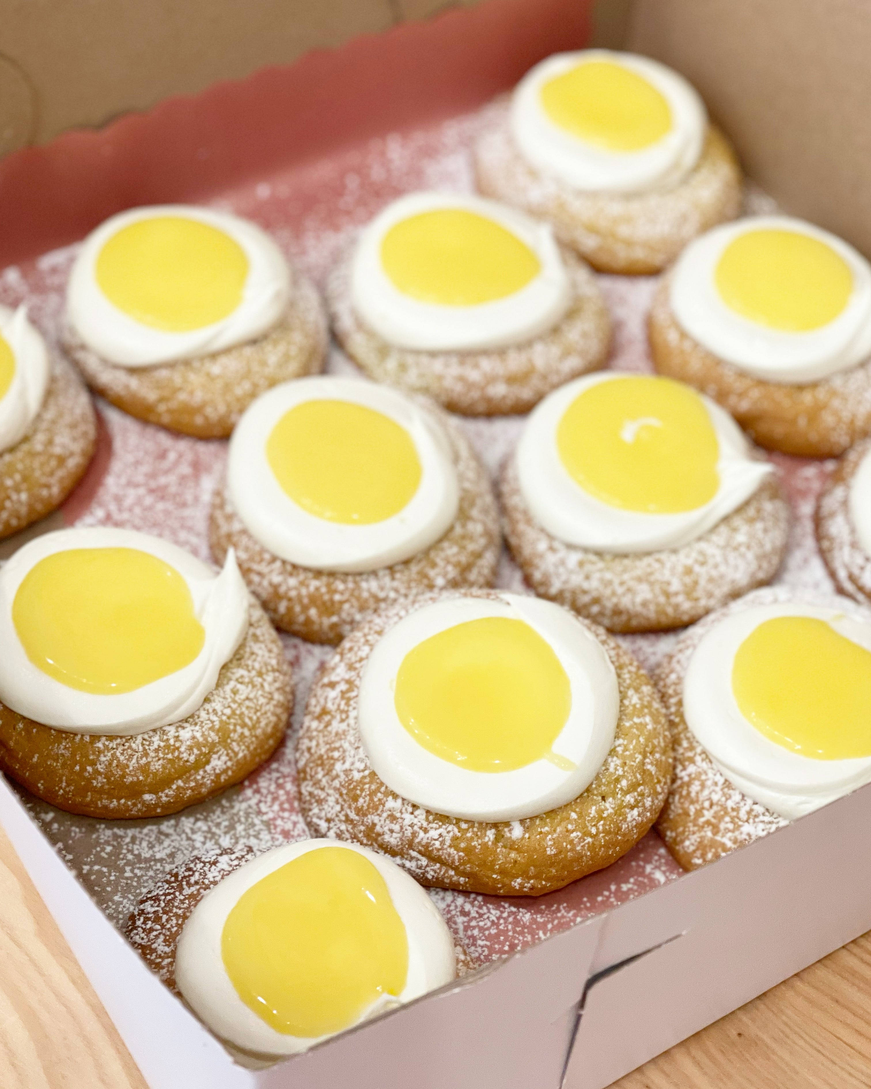 Dozen Mini Lemon Cookies – ButterCakery